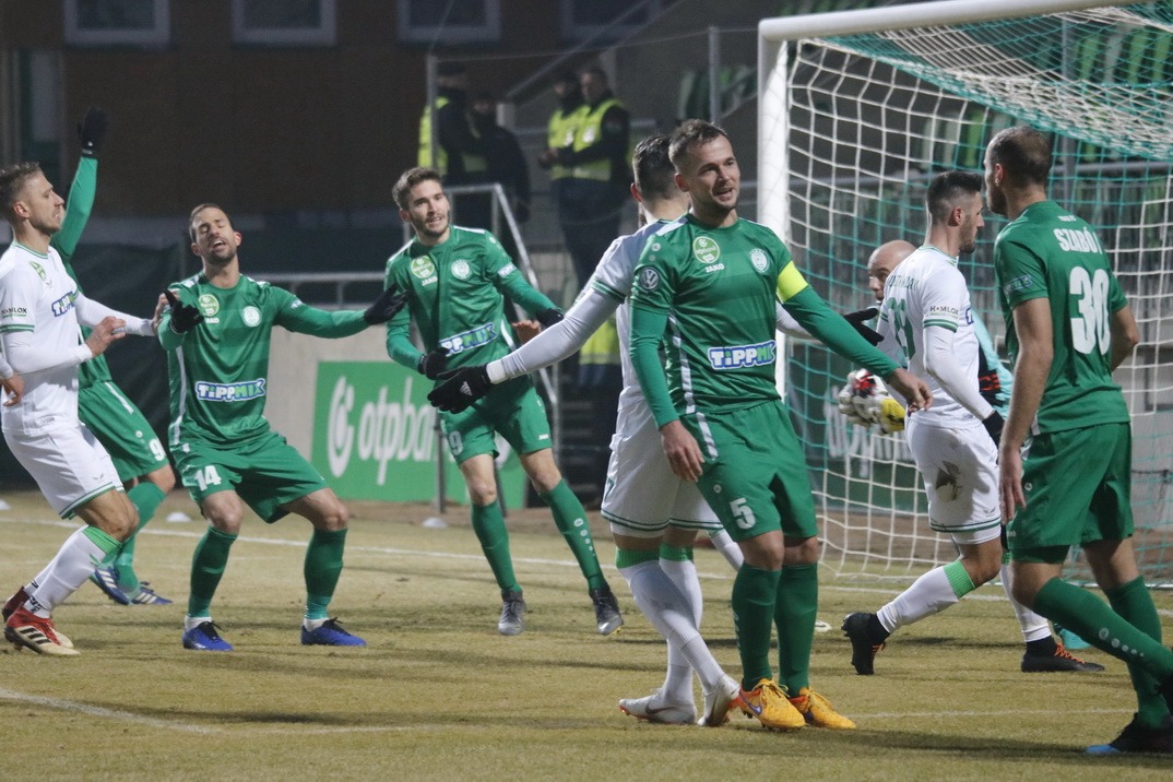 Egy pontot gyűjtött be a Paksi FC